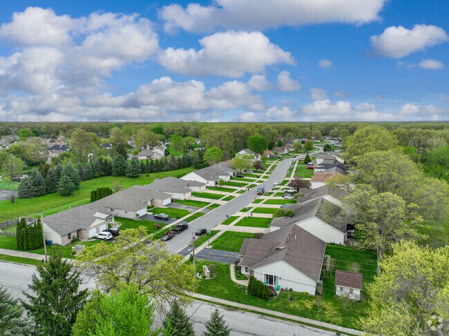 Heather Ridge - Houses for Rent - Crown Point, IN | ForRent.com