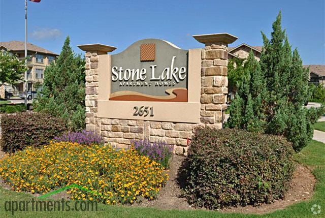 Stone Lake Apartments For Rent in Grand Prairie, TX | ForRent.com