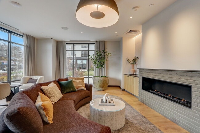 Northeastern University | Off-Campus Housing Search