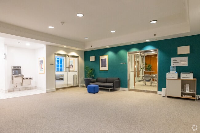 FOUND Study Midtown East - Student/Intern Apartments - New York, NY ...