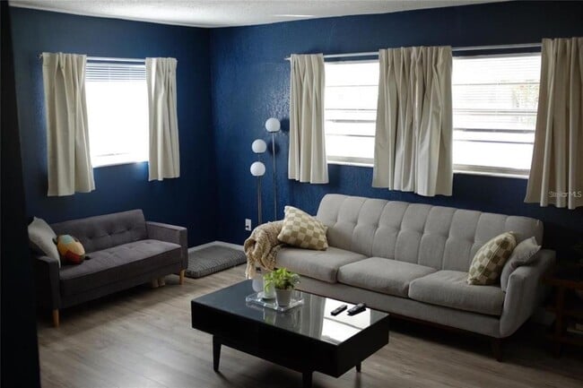 500 Wigman Dr House - House Rental in Eatonville, FL | ForRent.com