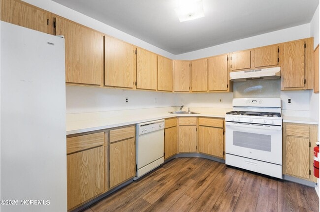 1606 Main St Unit R209 Off-Campus Housing, Lake Como, NJ