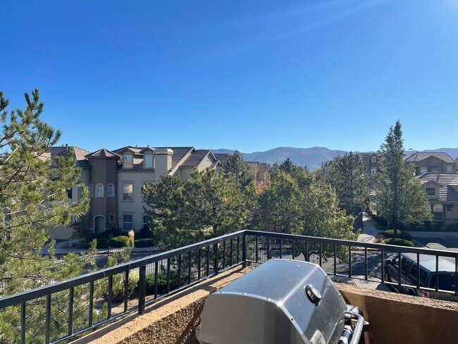 17000 Wedge Pkwy Townhome - Townhome Rental in Reno NV | ForRent.com