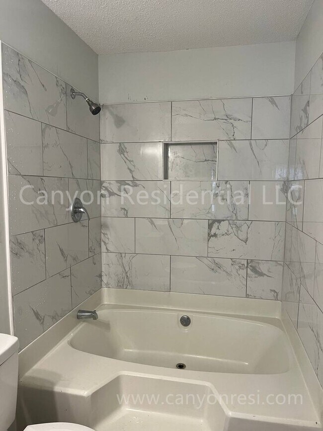 Beautiful 3b Room!Move in ready! Rental - House Rental in Greensboro ...