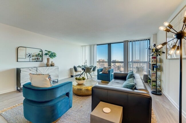 Johns Hopkins University - Homewood Campus | Off-Campus Housing Search