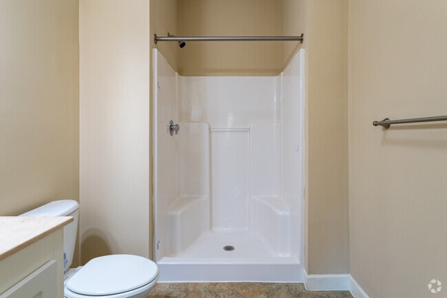 Timberwood Commons Apartments - Lebanon, NH | ForRent.com