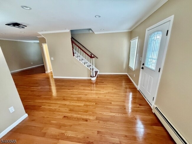 146 Leghorn Ave Off-Campus Housing, Bridgewater, NJ