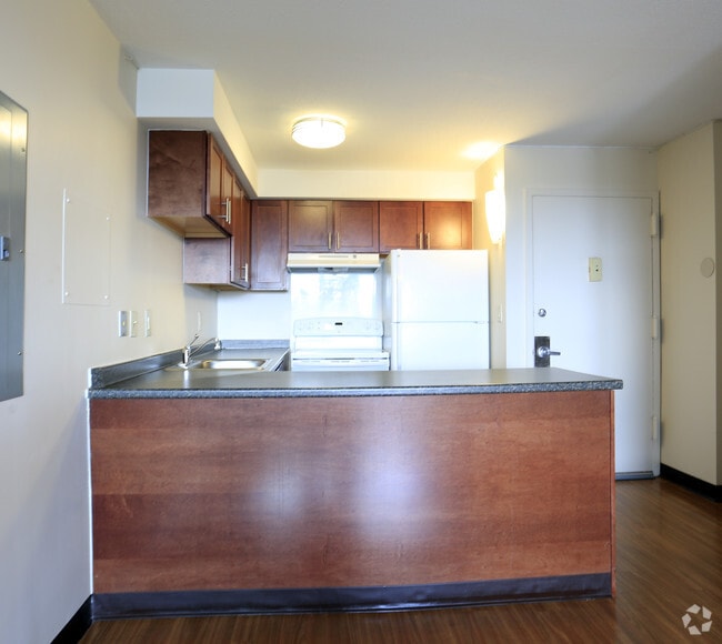Bayview Towers Apartments For Rent in Stamford, CT | ForRent.com