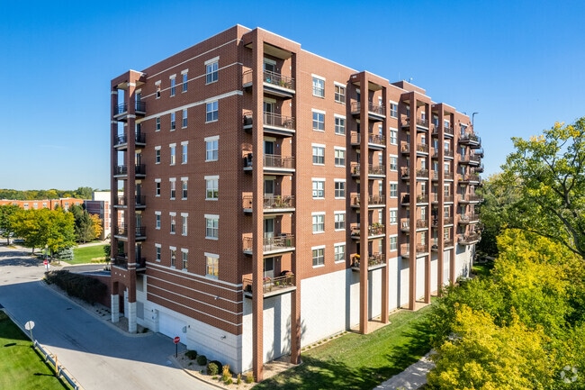 Residences of Thatcher Woods | Melrose Park, IL | ForRent.com