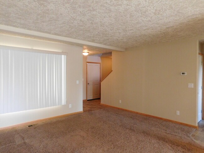 3Bd/2Ba Two Story Home - Available to View! - House Rental in Salem, OR ...