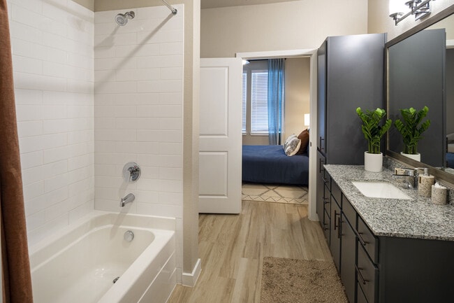 Texas A&M University | Off-Campus Housing Search