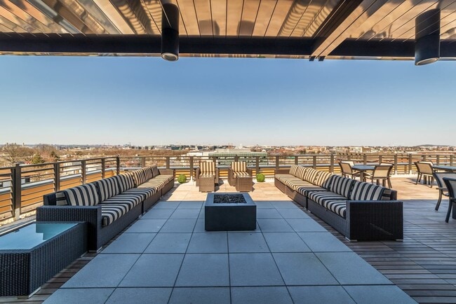 Maple View Flats Apartments For Rent in Washington, DC | ForRent.com