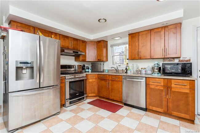 45 Lafayette St Apartment - New Rochelle, NY | ForRent.com