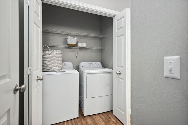 Discovery at West Road Apartments For Rent in Houston, TX | ForRent.com