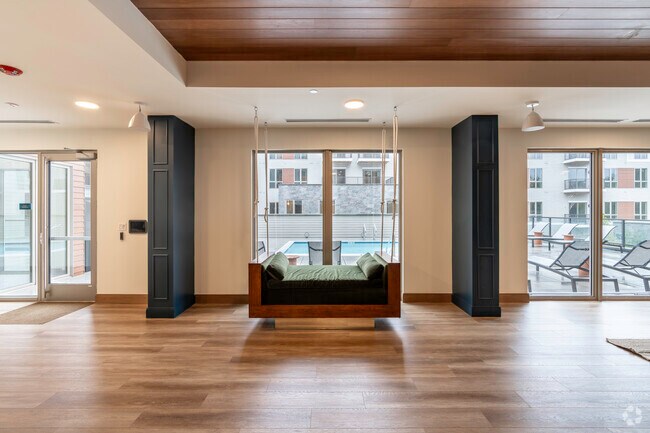 Massachusetts College of Pharmacy and Health Sciences | Off-Campus ...