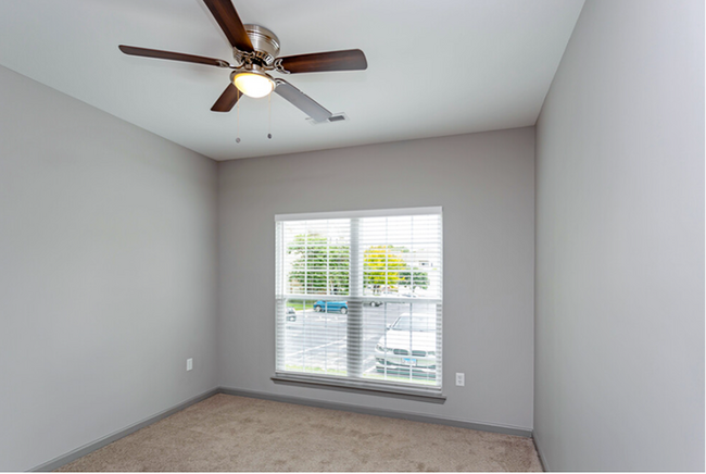 Turnberry Place Apartments - Saint Peters, MO | ForRent.com