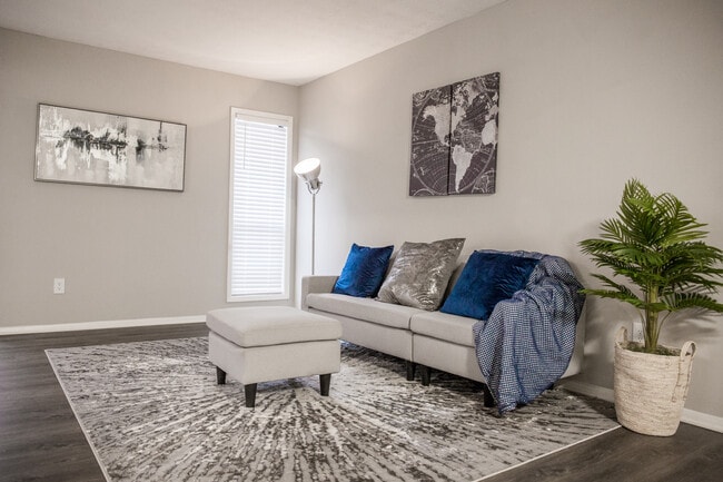 East Perimeter Pointe Apartments - Decatur, GA | ForRent.com