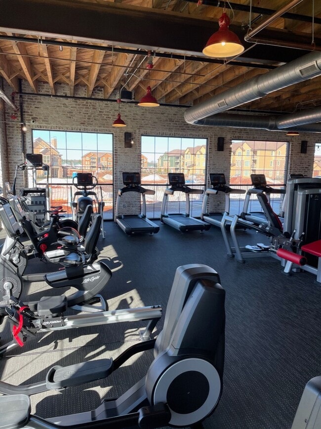 The Hub Apartments - Bowling Green, KY | ForRent.com