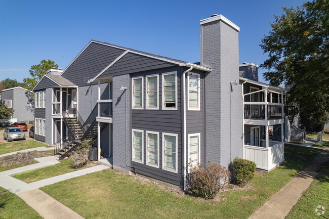 Trails Of Ashford Apartments