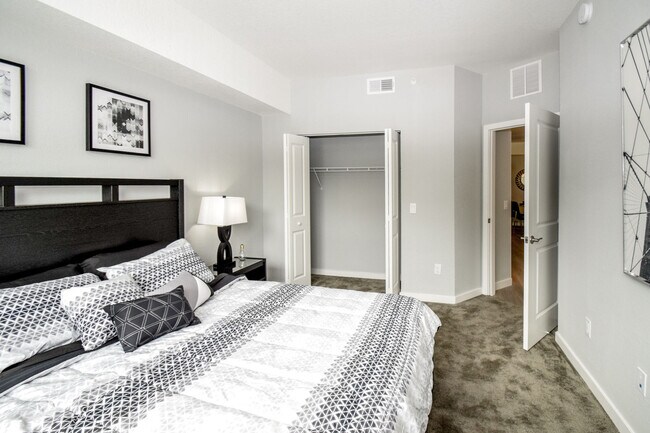 The Solera at Kendall West Apartments - Jacksonville, FL | ForRent.com