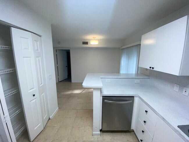 3740 N Jog Rd Unit 106 - Condo for Rent in Royal Palm Beach, FL ...