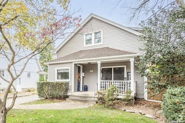 Long Island University-CW Post Campus Off-Campus Housing & Apartments ...