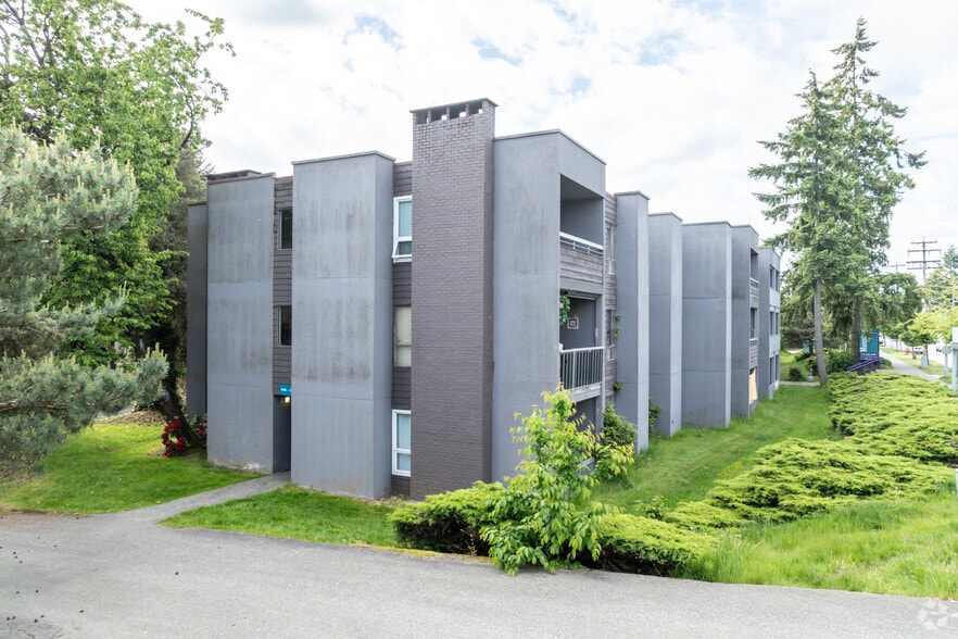 Pacific Park Apartments - Surrey, BC Apartment Community | ForRent.com
