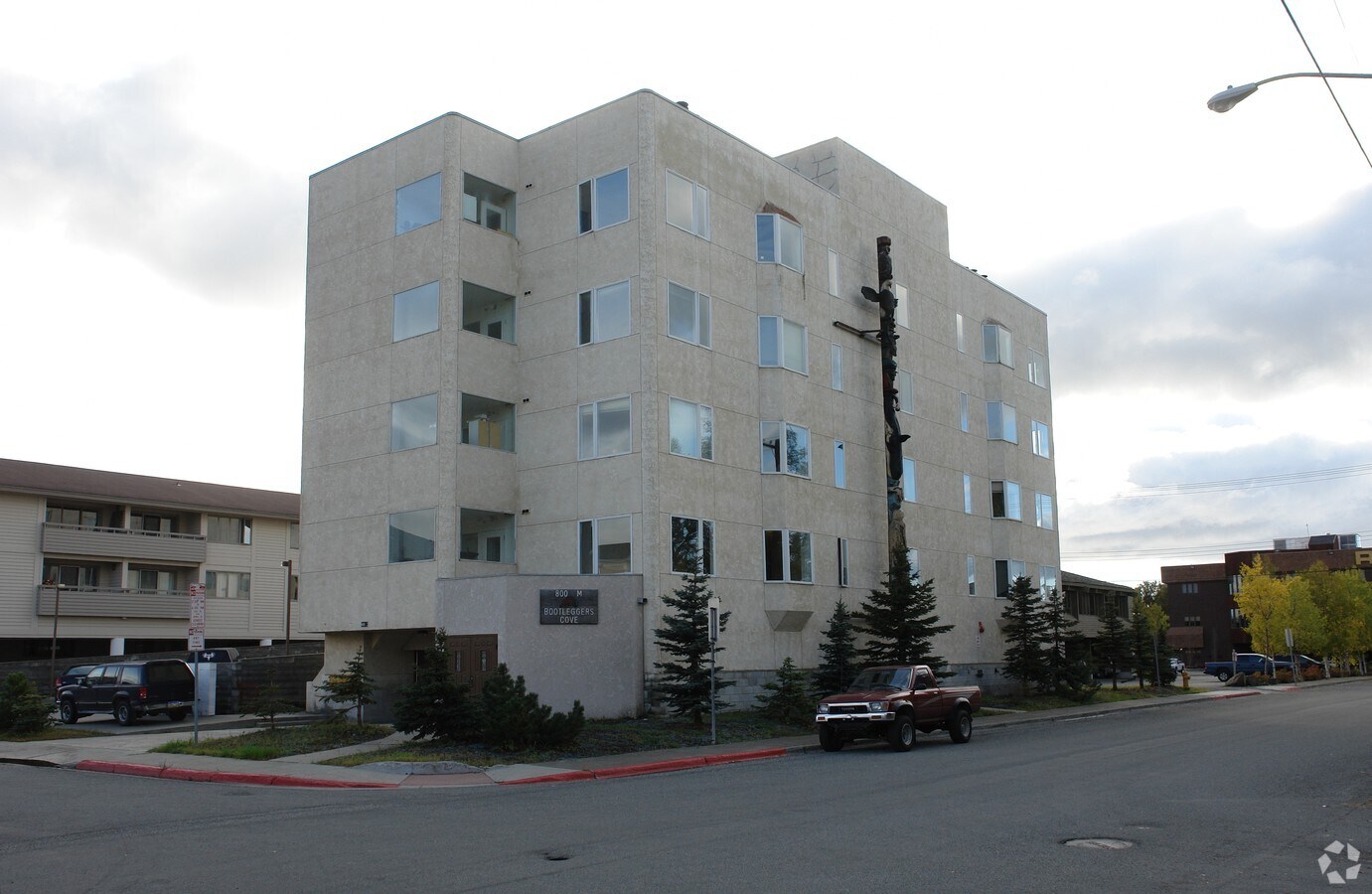 Bootleggers Cove Apartments - Anchorage, AK | ForRent.com