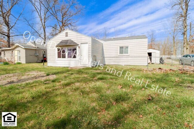 113 W 1050 N - House Rental in Rome City, IN | ForRent.com