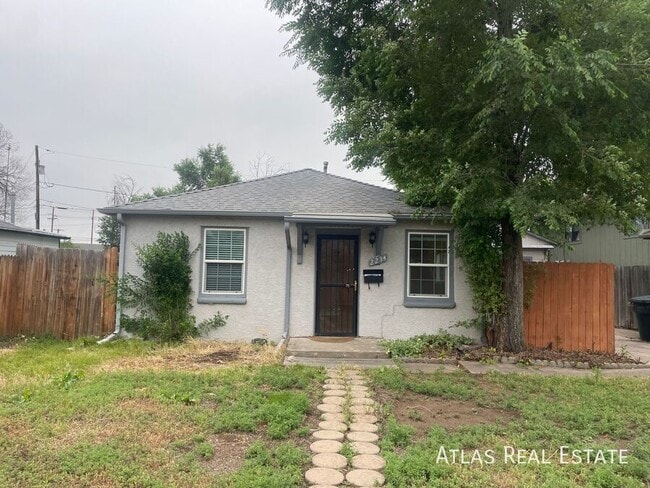 2234 S Dexter St Off-Campus Housing, Denver, CO