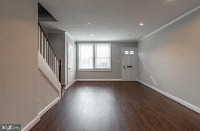 1401 S Barton St Condo Unit 219 - Condo for Rent in Arlington, VA ...