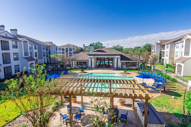 Discovery at West Road Apartments - Houston, TX | ForRent.com