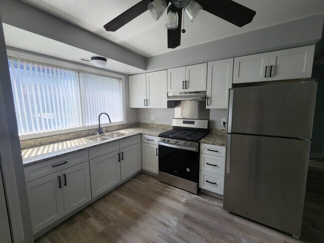 2100 N Main St Apartments - Crown Point, IN | ForRent.com