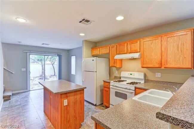 4125 Kemble Ct - House Rental in Las Vegas, NV | ForRent.com