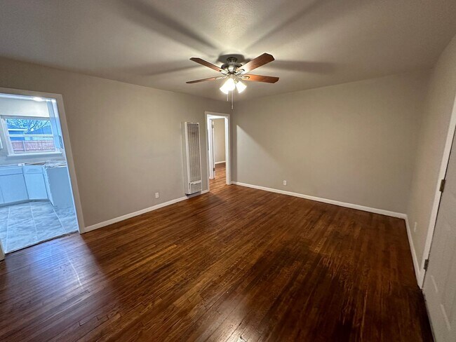 1/1 Unit B of triplex - House Rental in Amarillo, TX | ForRent.com