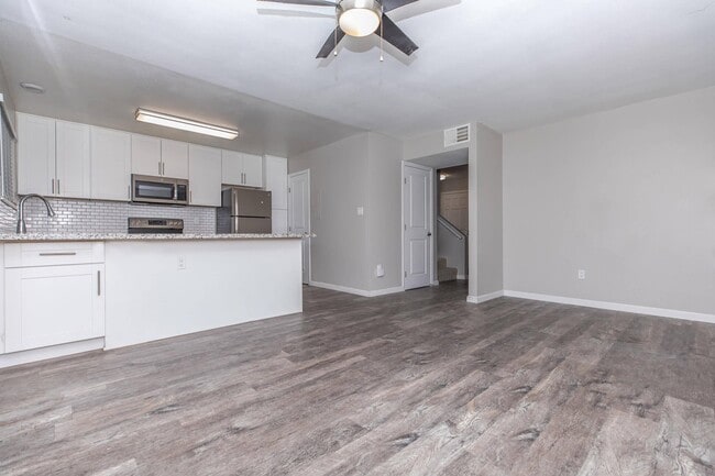 Southwood Townhomes - Sacramento, CA | ForRent.com