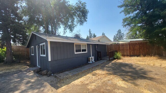 2 Bed 1 Bath single level home Bend Oregon - House Rental in Bend, OR ...