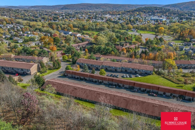 Summit Chase Apartments For Rent in Endicott, NY | ForRent.com