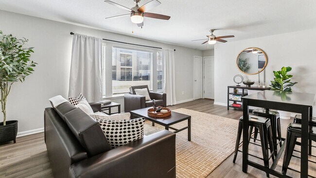 MAISON Burbank Apartments - Baton Rouge, LA | ForRent.com