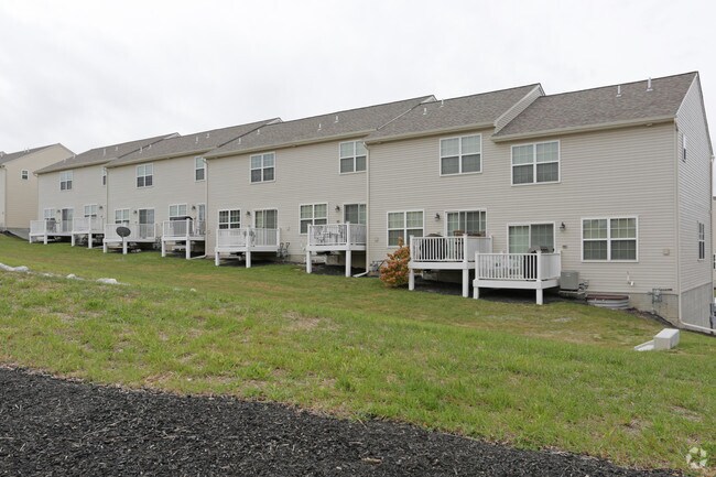 Sunpointe Townhomes For Rent in Harrisburg, PA | ForRent.com