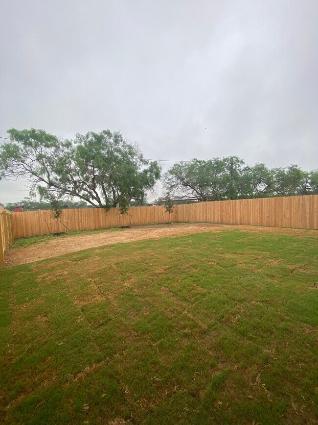 10806 Ridge Plow House - House Rental in San Antonio, TX | ForRent.com