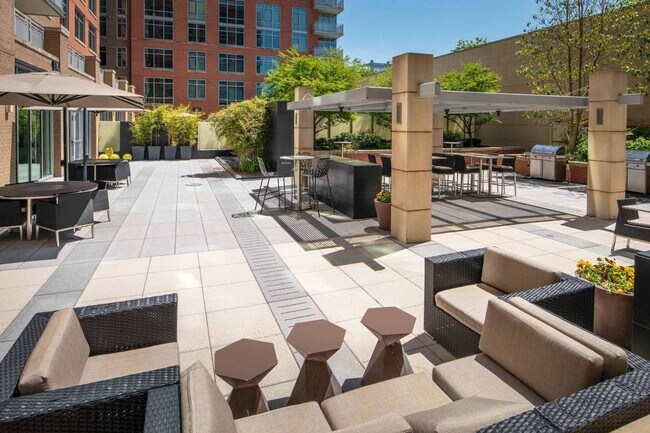 The Avant at Reston Town Center Apartments For Rent in Reston, VA ...