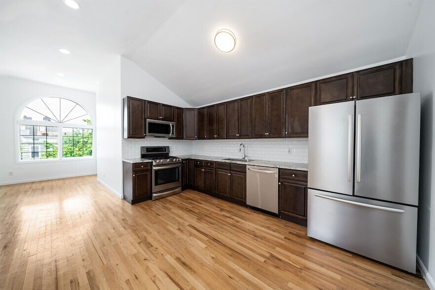 14 Elizabeth St Unit 2 - Condo for Rent in Jersey City, NJ | ForRent.com