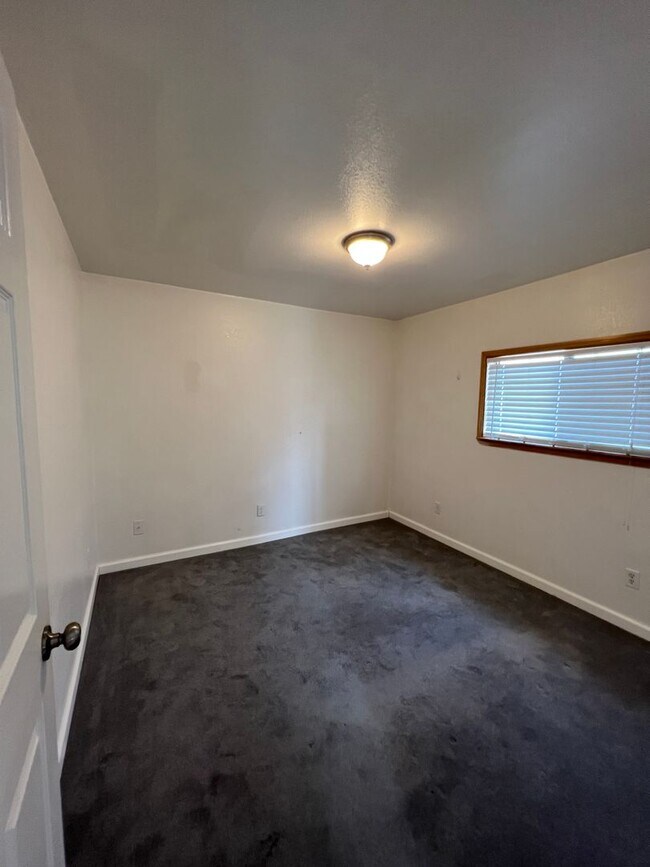 2 Bedroom 1 Bath w/Garage in Fallon - House Rental in Fallon, NV ...