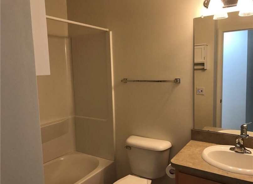 1125 Foxboro Unit N/A - Condo for Rent in Troy, MI | ForRent.com