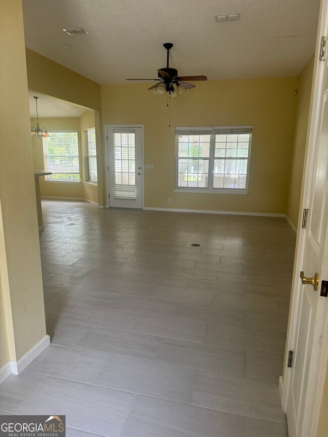 204 Cardinal Cir W House - House Rental in St. Marys, GA | ForRent.com