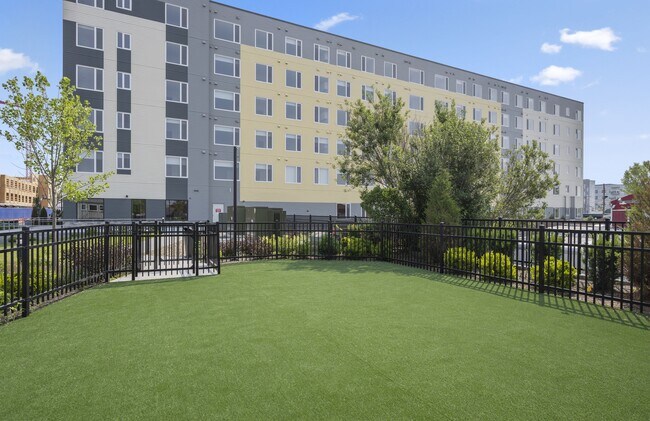 Massachusetts Institute of Technology | Off-Campus Housing Search