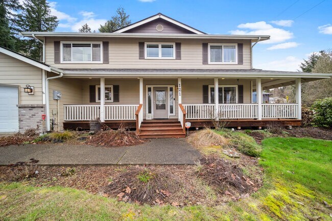 MOVE IN READY!!! Entertainers delight! 4 b... - House Rental in ...