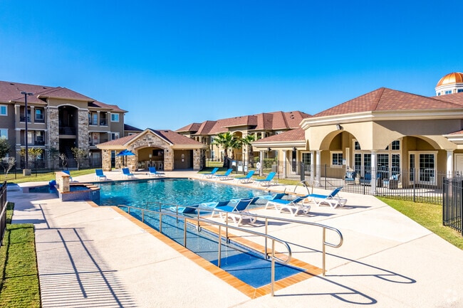 Jackson Place Apartment Homes - Pharr, TX | ForRent.com