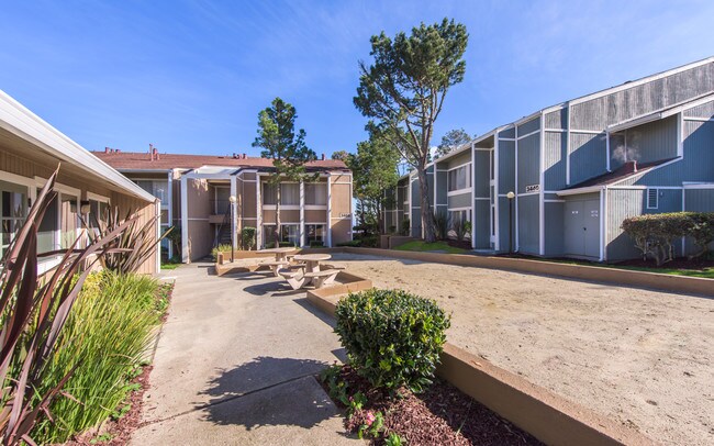 Bay View Terrace Apartments For Rent in South San Francisco, CA ...